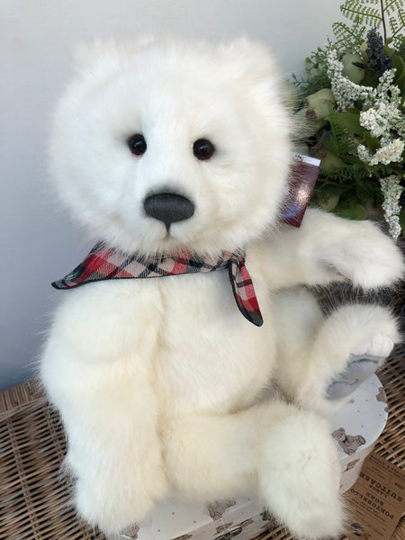 Urma 43cm Plush Polar Bear Cub Collectable Teddy Bear – Lovely Bears