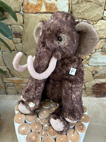Mighty 39cm Charlie Bears Bearhouse Bears Collection Woolly Mammoth ...